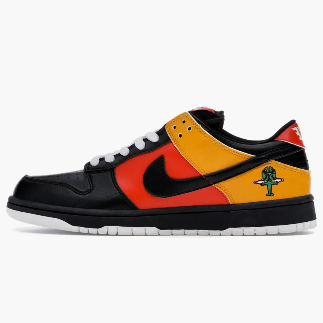 Nike SB Dunk Low Raygun - Comprar en Hypeneedz