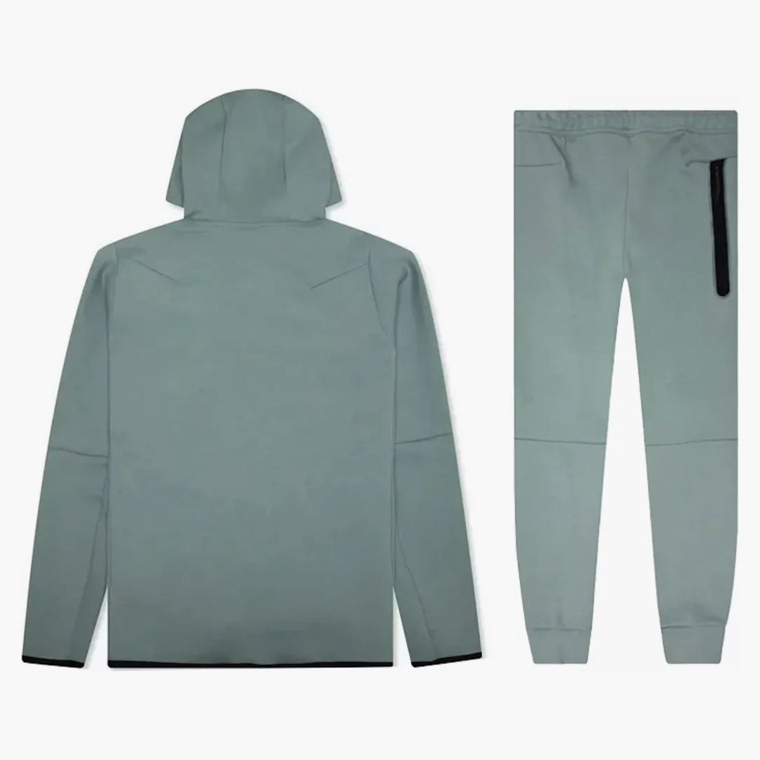 Nike Tech Fleece Set Mica Green/Black – bei HYPENEEDZ kaufen