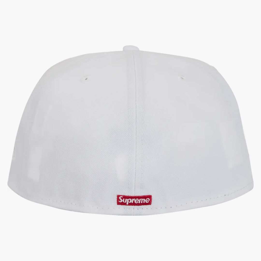 Supreme Screw Ball S Logo New Era Cap – bei HYPENEEDZ kaufen